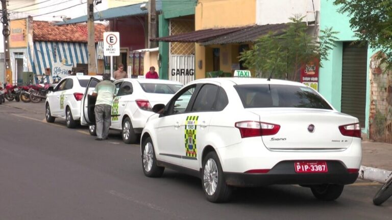 Governo anuncia empréstimo de até R$ 150 mil para taxistas e motoristas ...